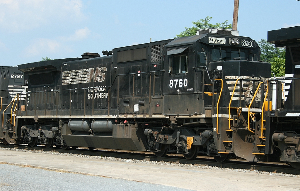 NS 8760